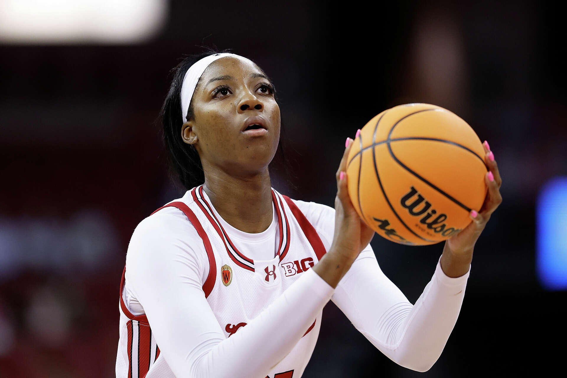 UConn lands transfer Serah Williams: 5 things to know about new Husky