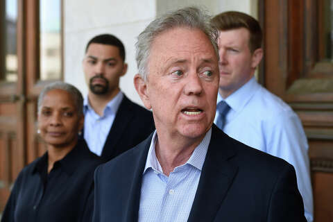 Lamont, other Dem govs slam Trump use of National Guard in LA