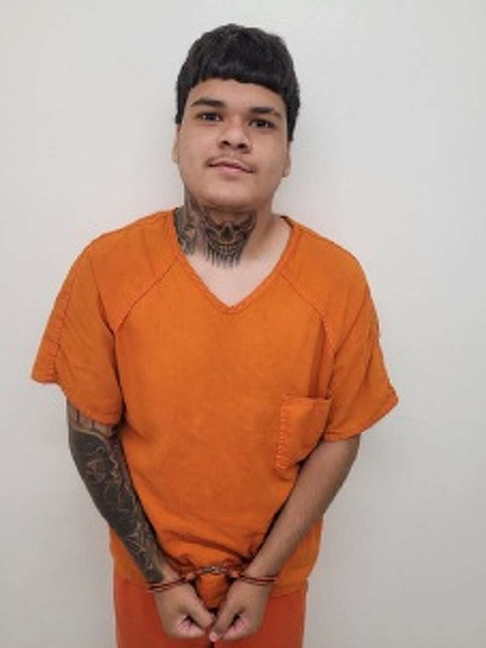 Laredo teen arrested after fleeing DPS pursuit, swimming into Mexico