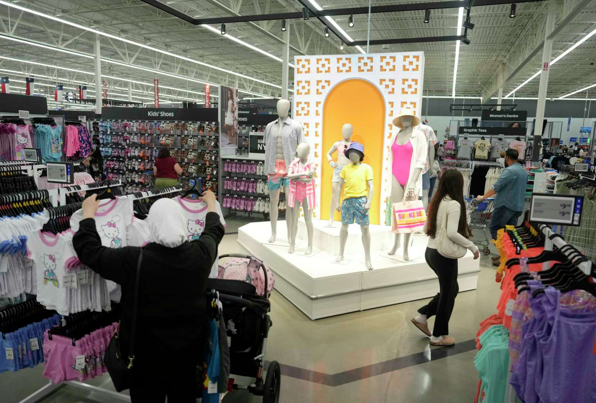 See what the Walmart 'of the future' in Texas looks like