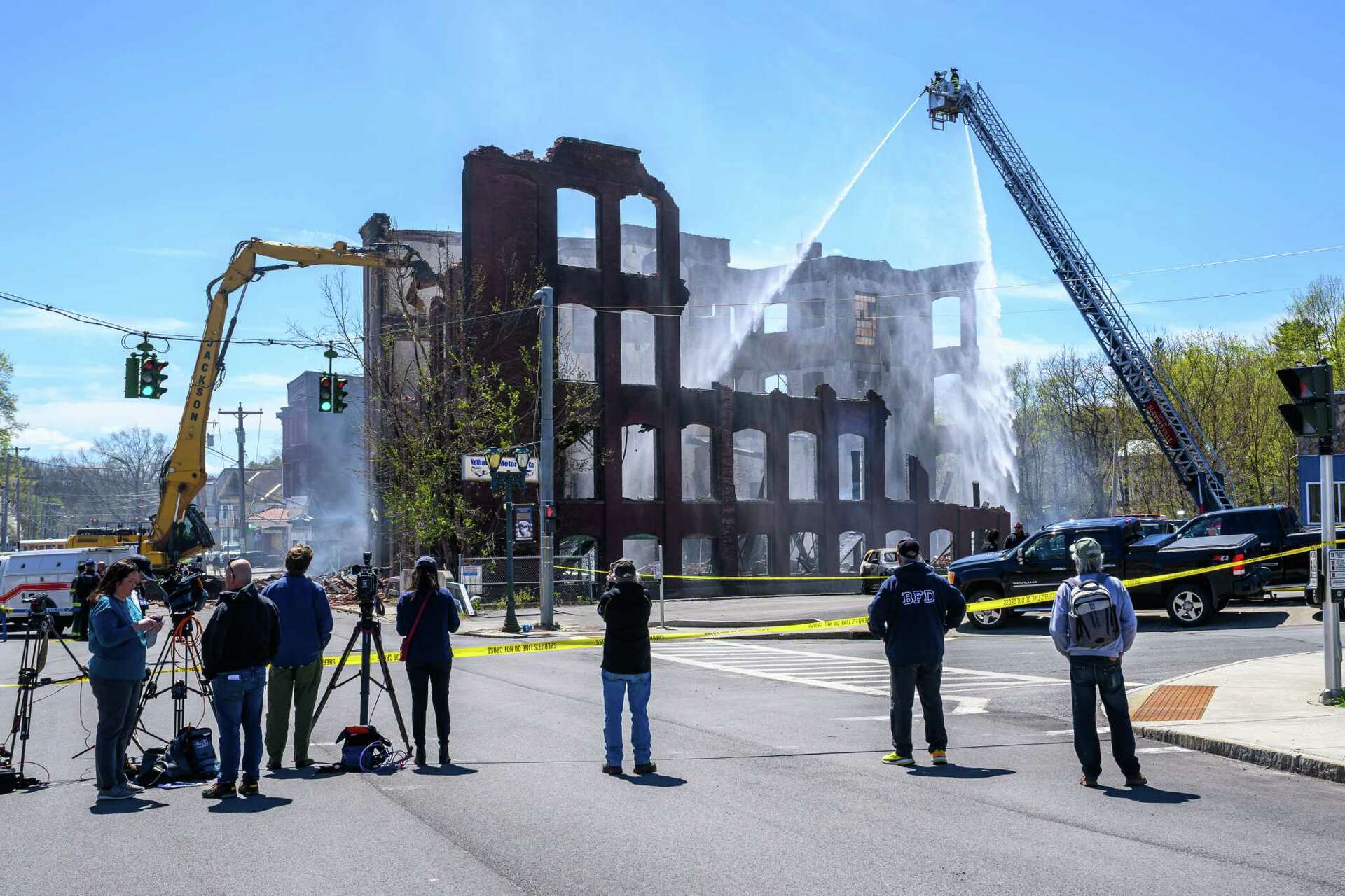 Teen charged with arson in Fownes factory fire in Gloversville