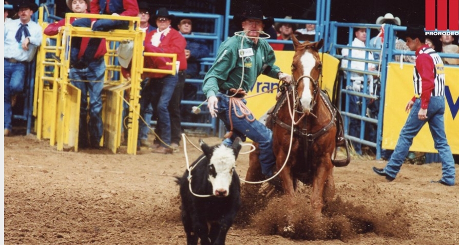 Rodeo world mourns cowboy legend after North Texas house fire