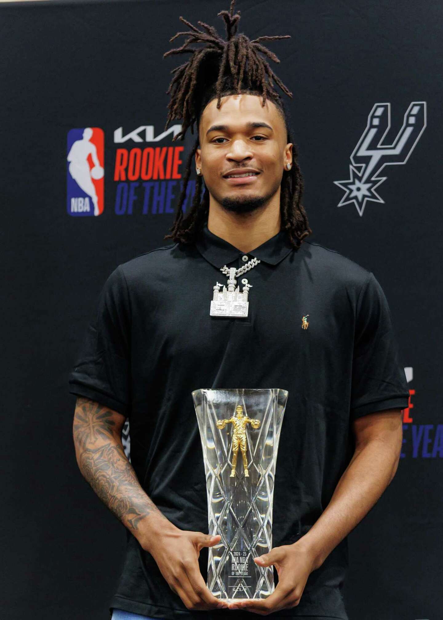 Stephon Castle 'humbled' to join Spurs' rookie Mount Rushmore