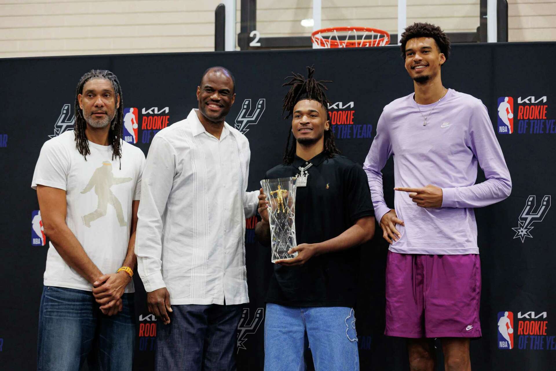 Spurs' Victor Wembanyama making comeback during globetrotting summer