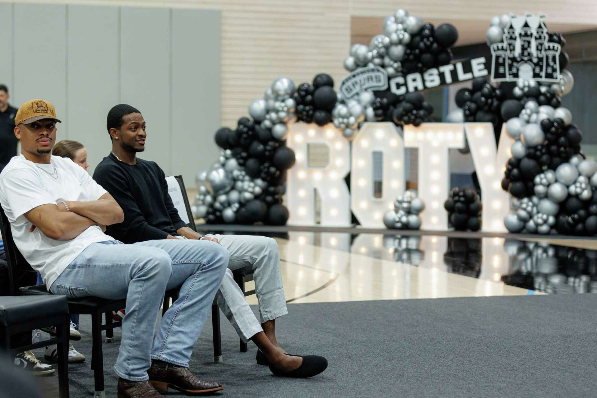 Stephon Castle 'humbled' to join Spurs' rookie Mount Rushmore