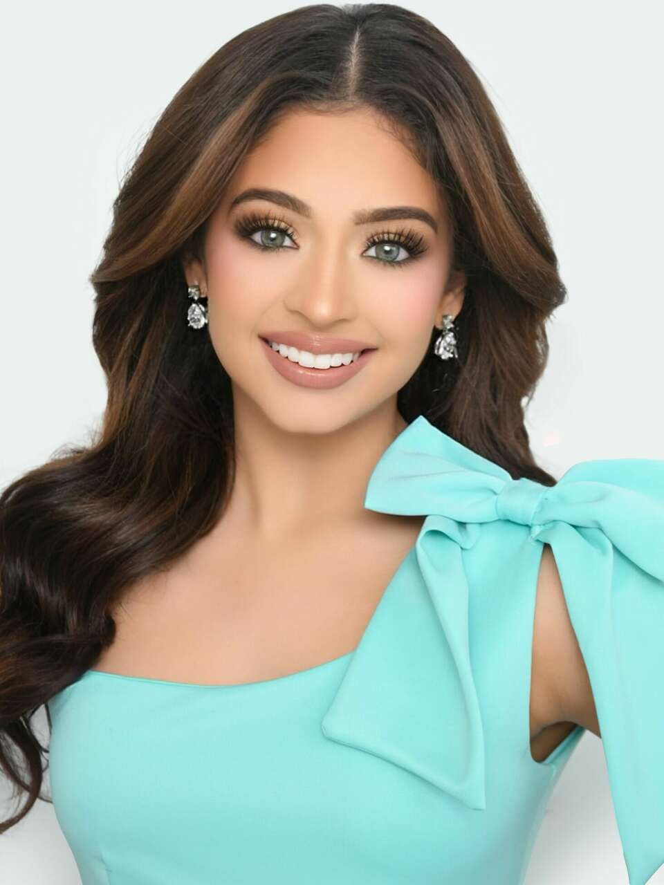 Meet the Laredo girls competing at Miss Texas, Miss Texas Teen pageant