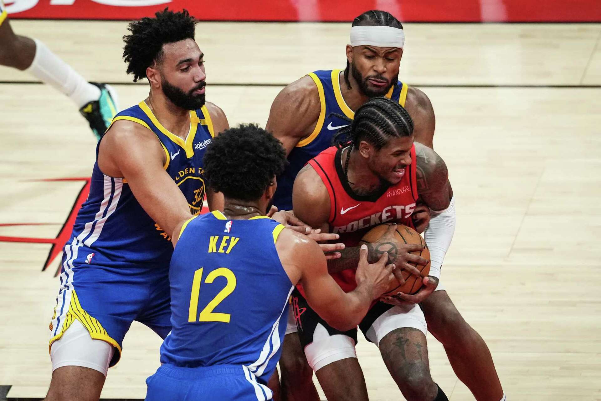 Houston Rockets found their focus to beat Golden State in Game 5