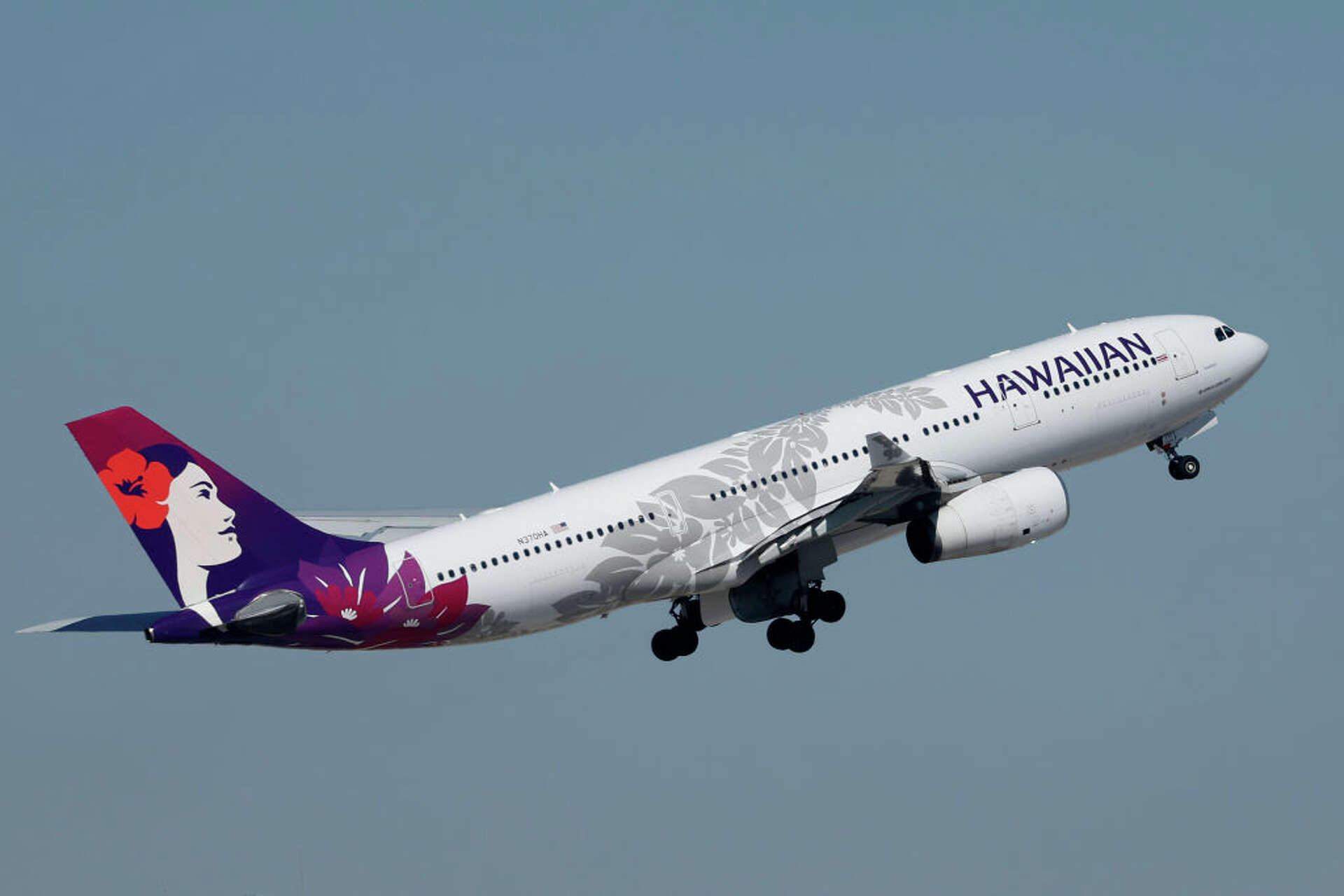 Last-minute deal: Flights to Hawaii are super cheap today only