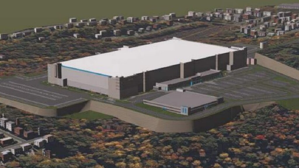 Amazon delivering on massive 3.2-million-square-foot warehouse in CT