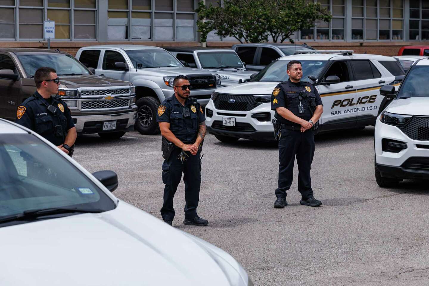 Slain teen's mom wants justice, peace at West Side school