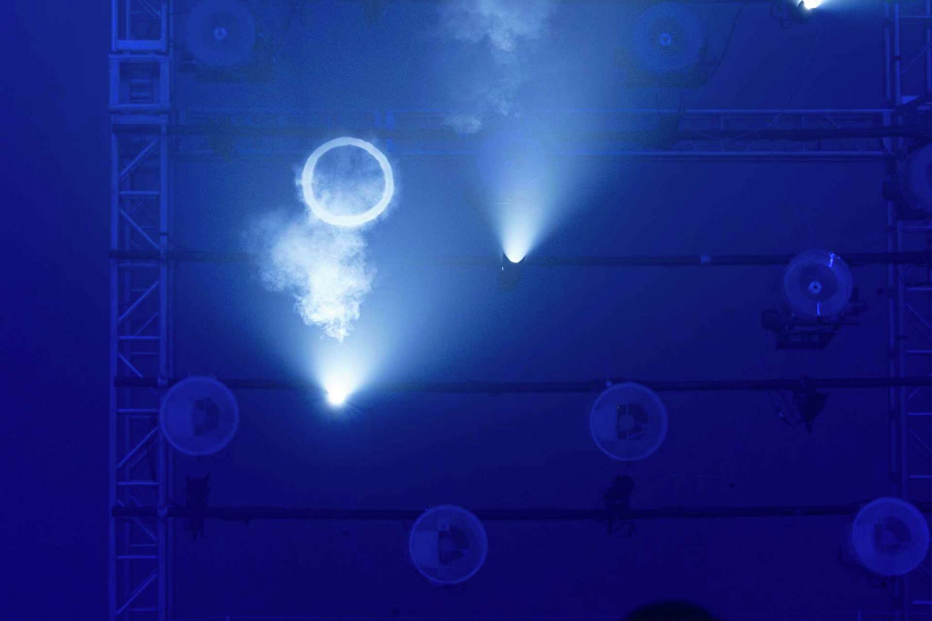 Immersive MFAH show 'Floating World' explores ephemeral tech