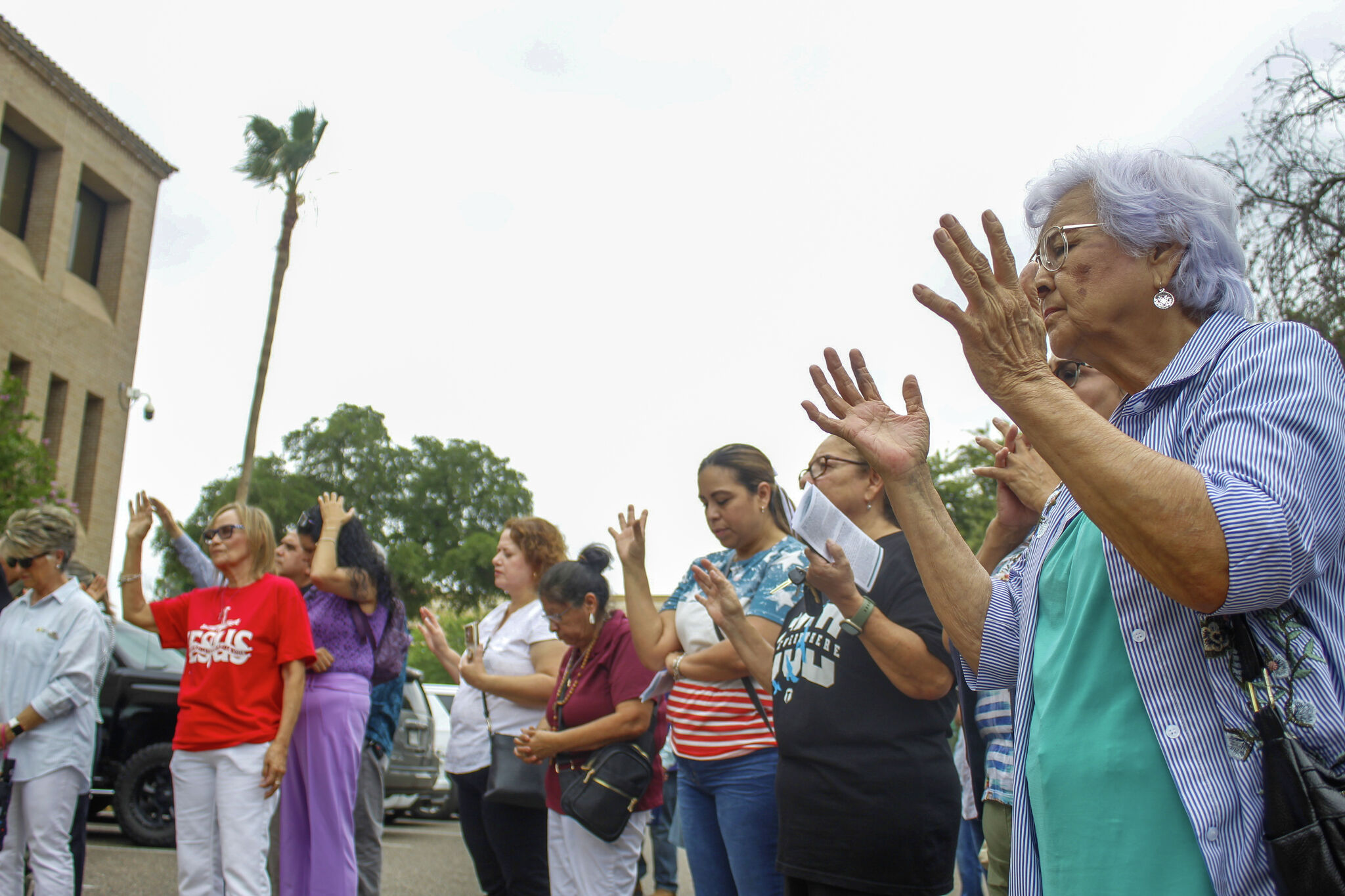 Laredo gathers in prayer for unity at National Day of Prayer event