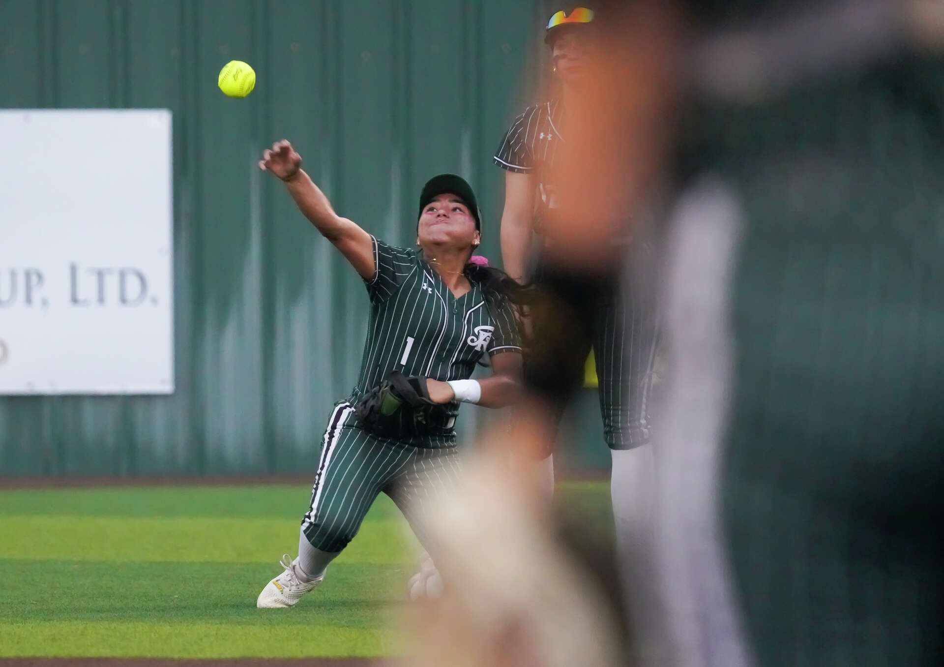 Reagan softball ends season with playoff loss to Lake Travis