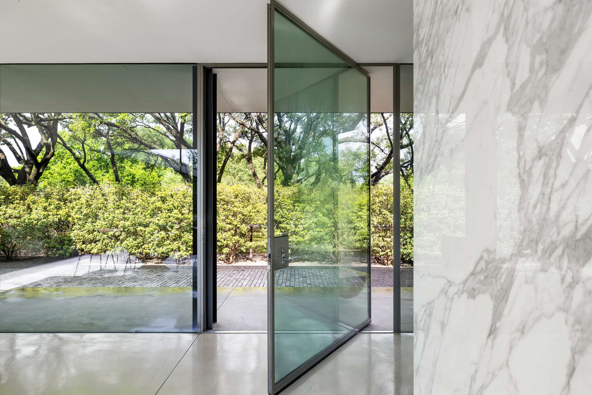 Sleek modern estate in elite Texas enclave lists for $8.9M
