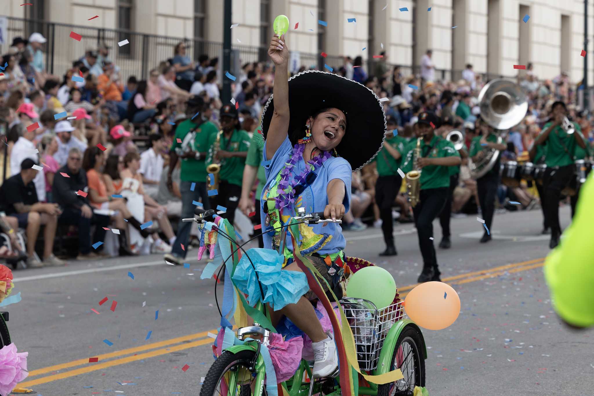 Photos: 2025 Battle of Flowers Parade a visual feast