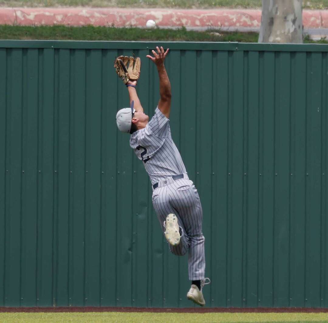 O’Connor forces decisive third game against Johnson baseball