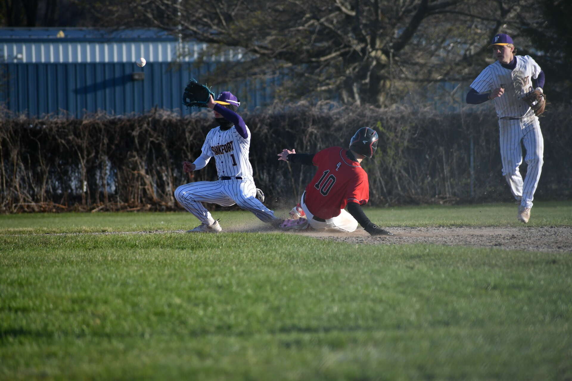 Frankfort baseball hosts Bear Lake, teams split doubleheader