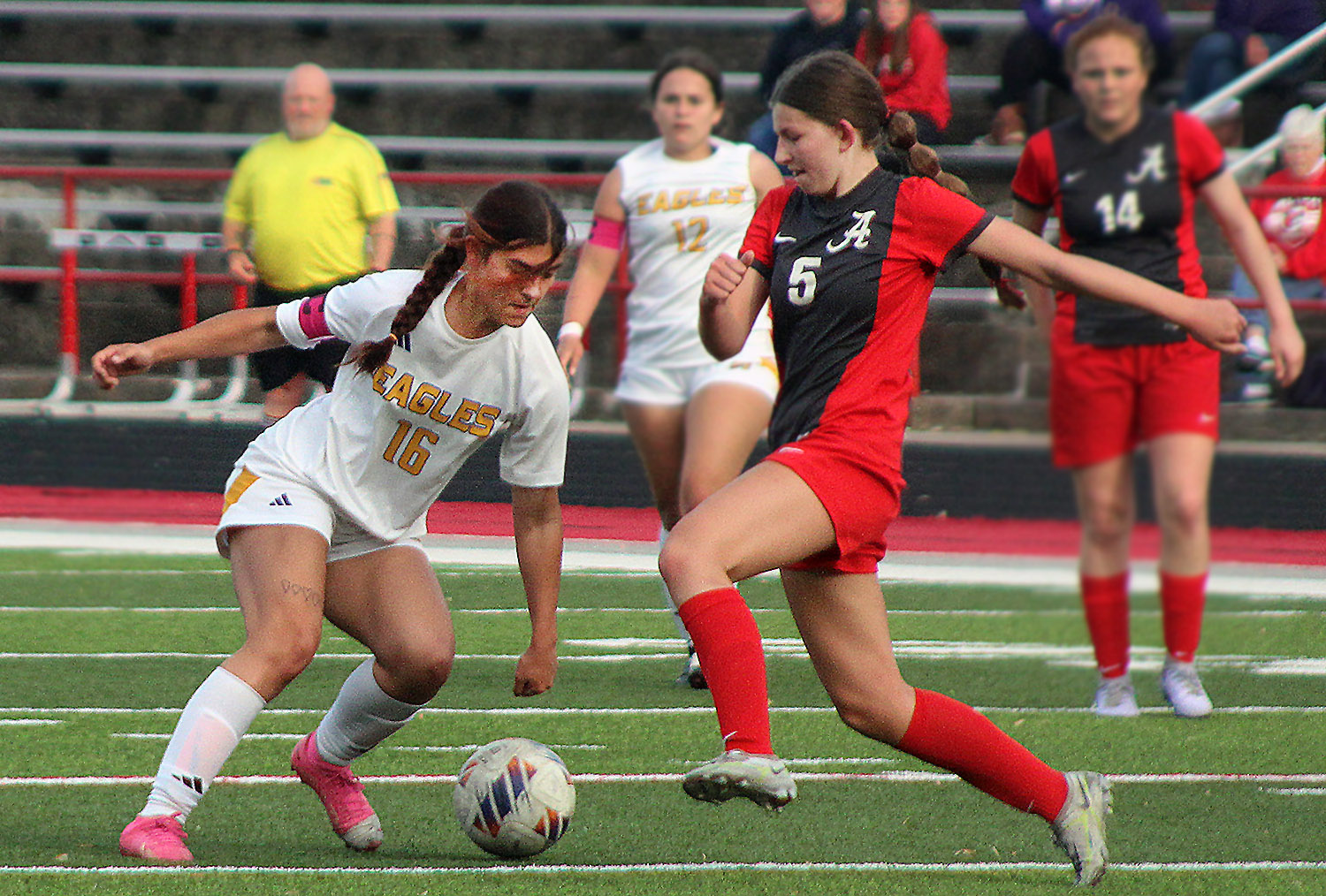 1 person dead as violent storms, including tornadoes, wallop Midwest ...