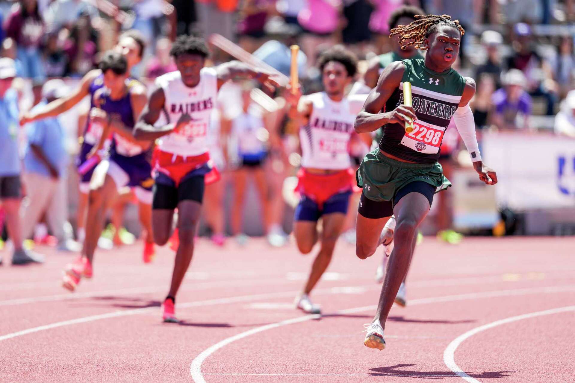 Iowa Colony boys, Fort Bend Marshall girls win track state titles