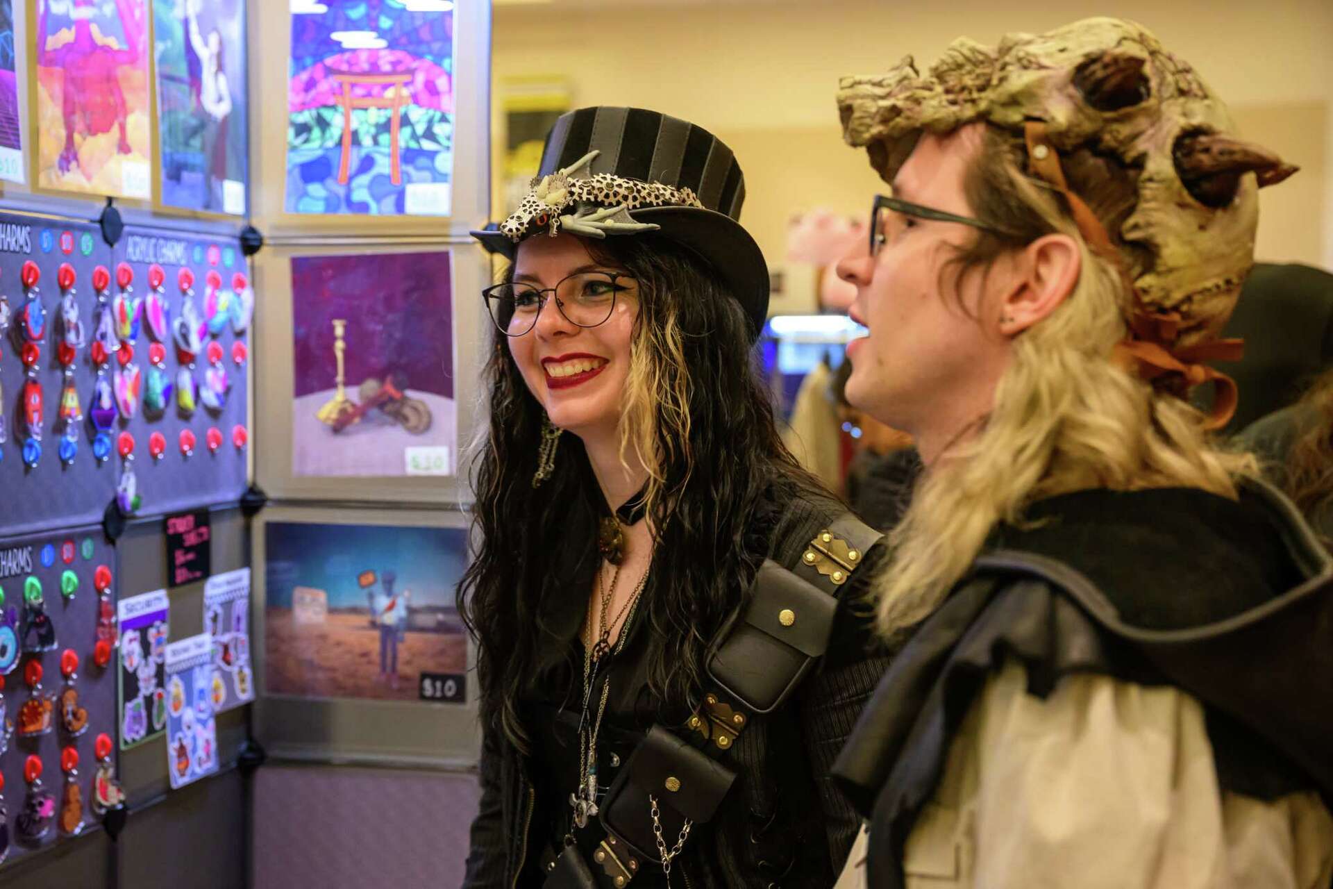 Photos: Saratoga Comic Con kicks off