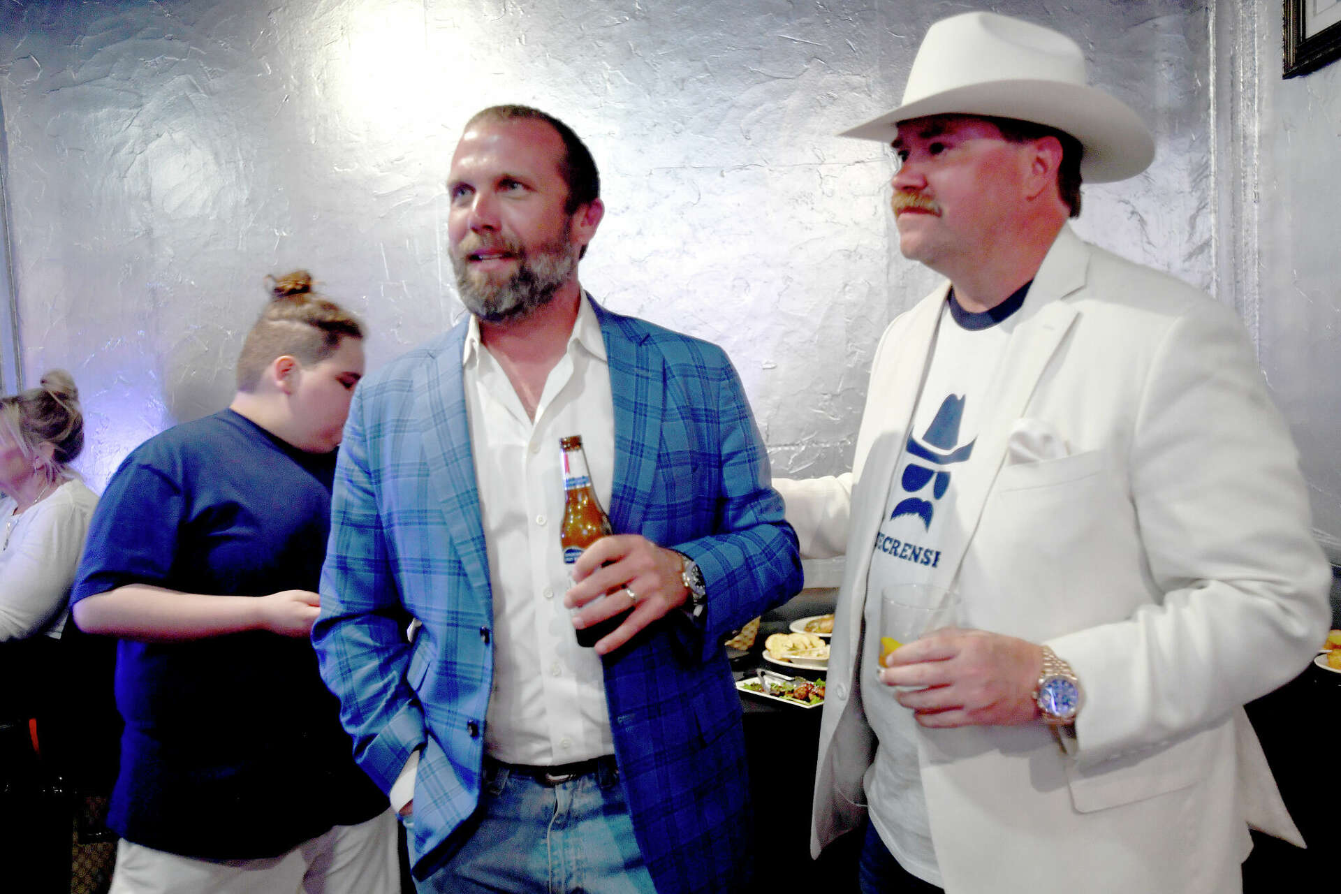 Who is pulling ahead for Beaumont's Wards I and III