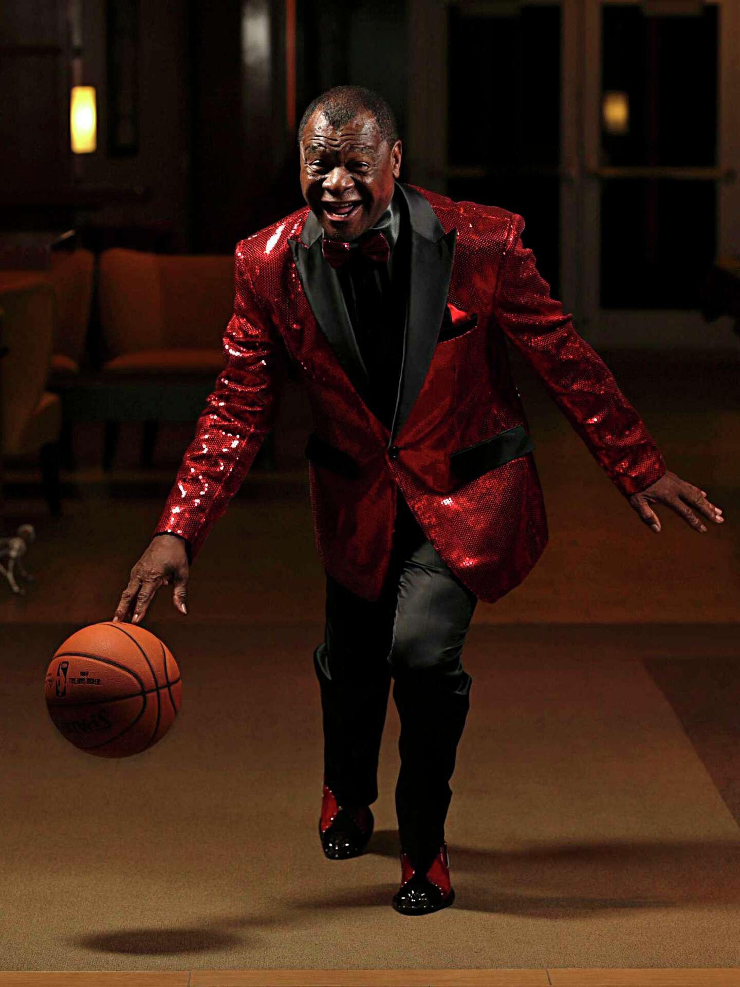 Calvin Murphy: Twirling champion, basketball legend and fashion icon