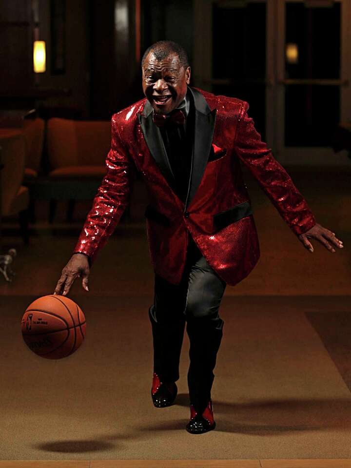 Calvin Murphy: Twirling champion, basketball legend and fashion icon