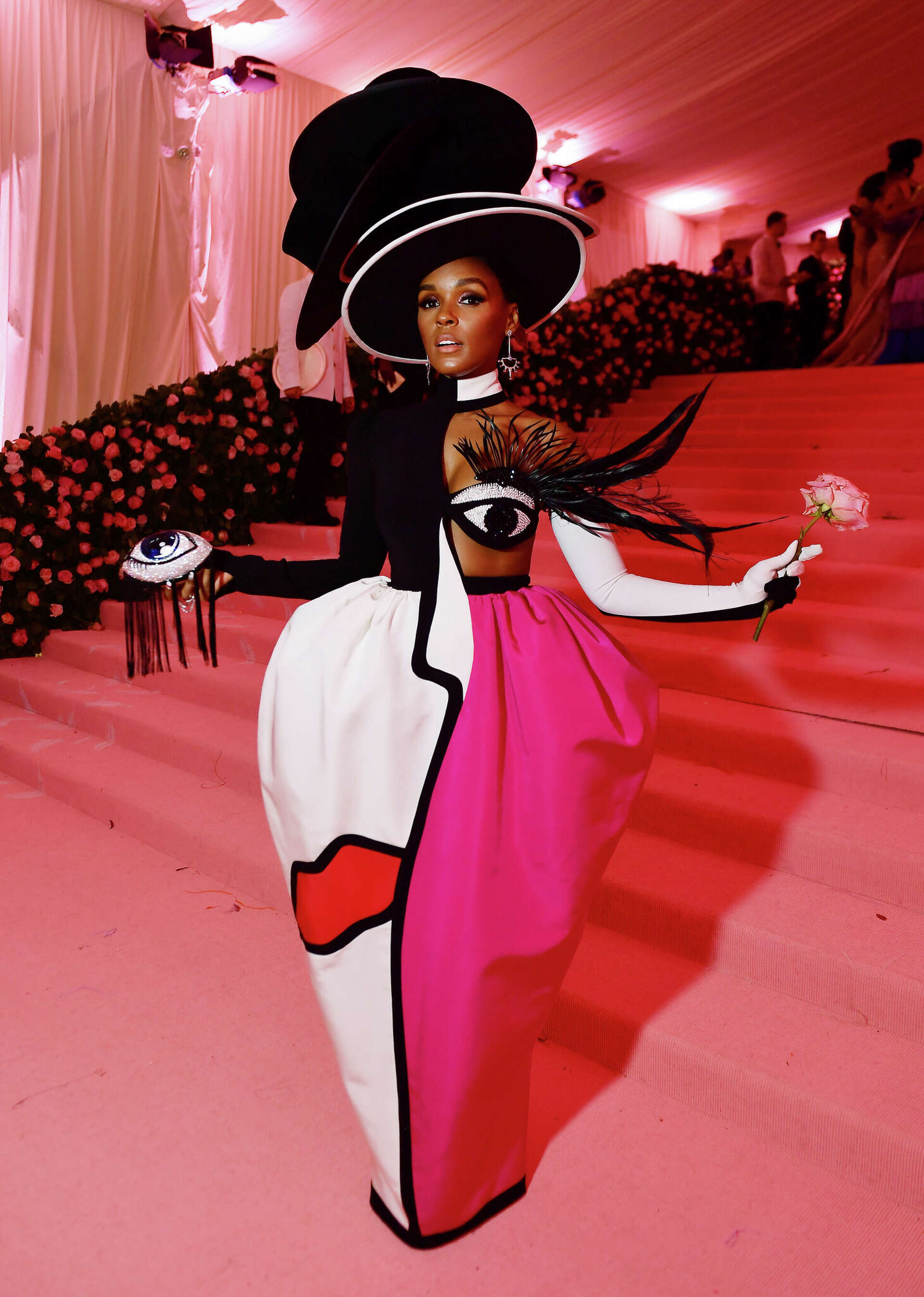 Ct Designer Christian Siriano To Design Looks For 2025 Met Gala