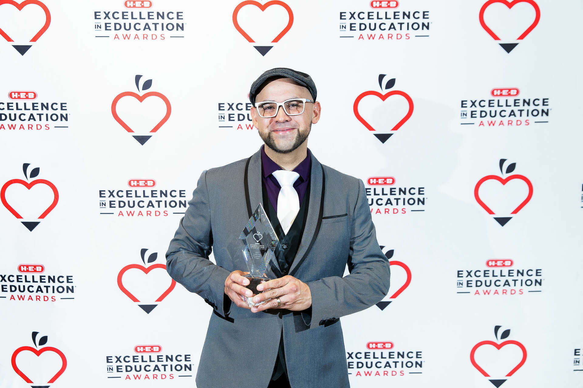 Two S.A. educators win H-E-B 'Excellence' awards