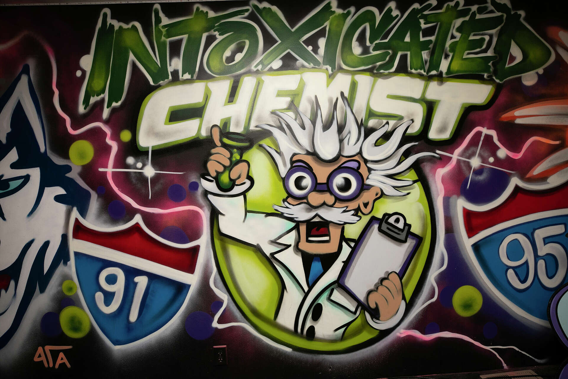The Intoxicated Chemist brings hands-on fun to Hamden nightlife