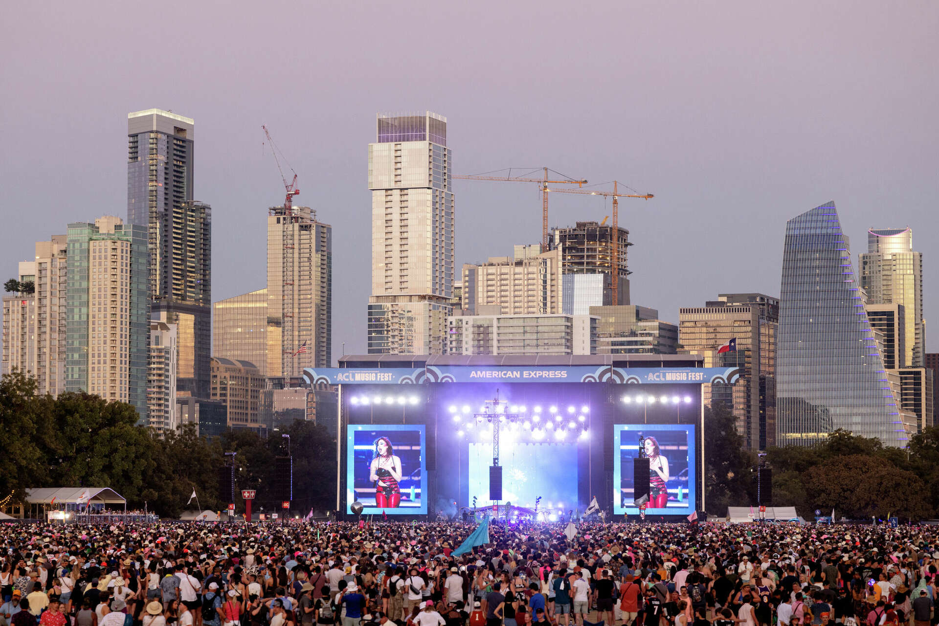 Sabrina Carpenter, Luke Combs, Doja Cat headlining ACL Fest