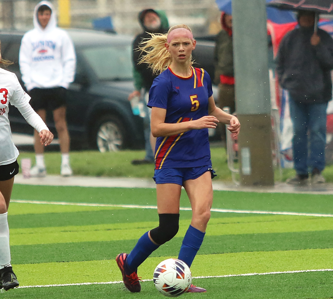 Roxana wins in OT over Wesclin; Columbia ends McGivney streak