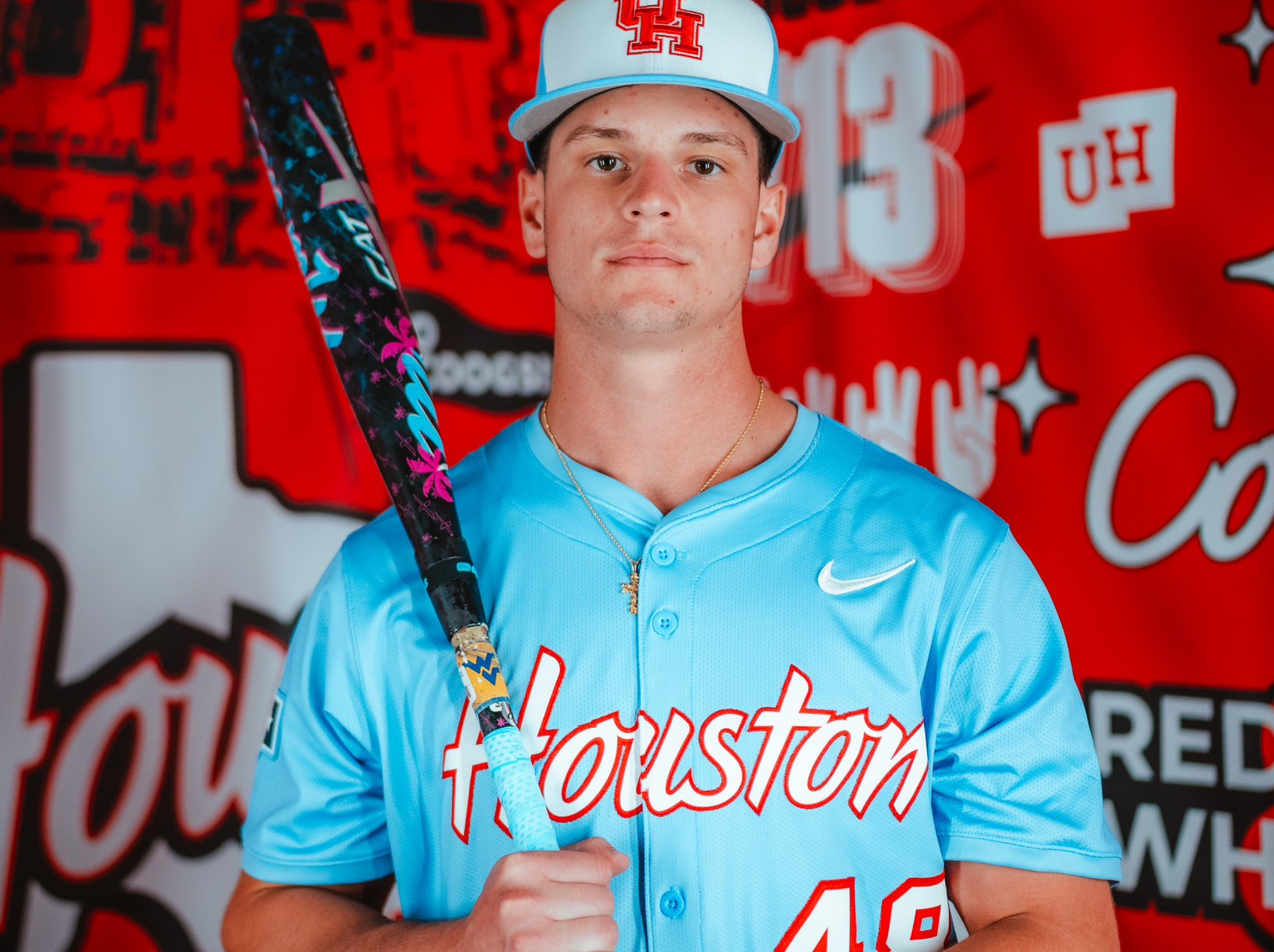 Houston Cougars baseball unveil Oilers-esque blue uniforms