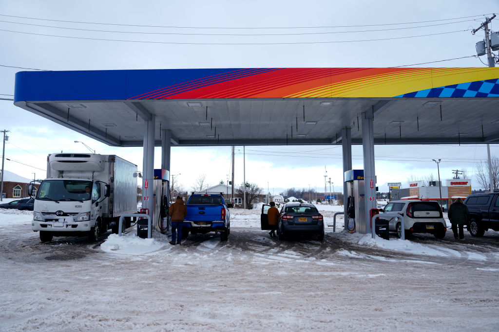 Sunoco makes $9 billion deal to buy Canadian fuel distributor
