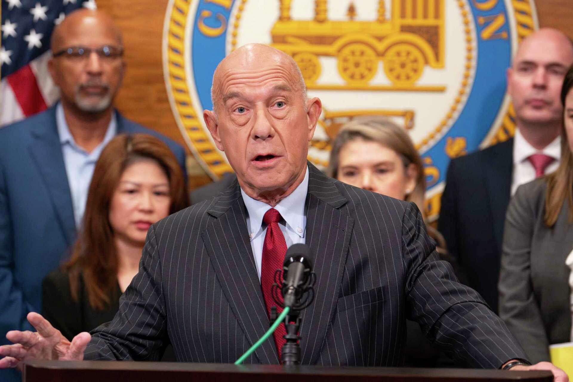 Houston City Council greenlights Mayor John Whitmire’s $7B budget