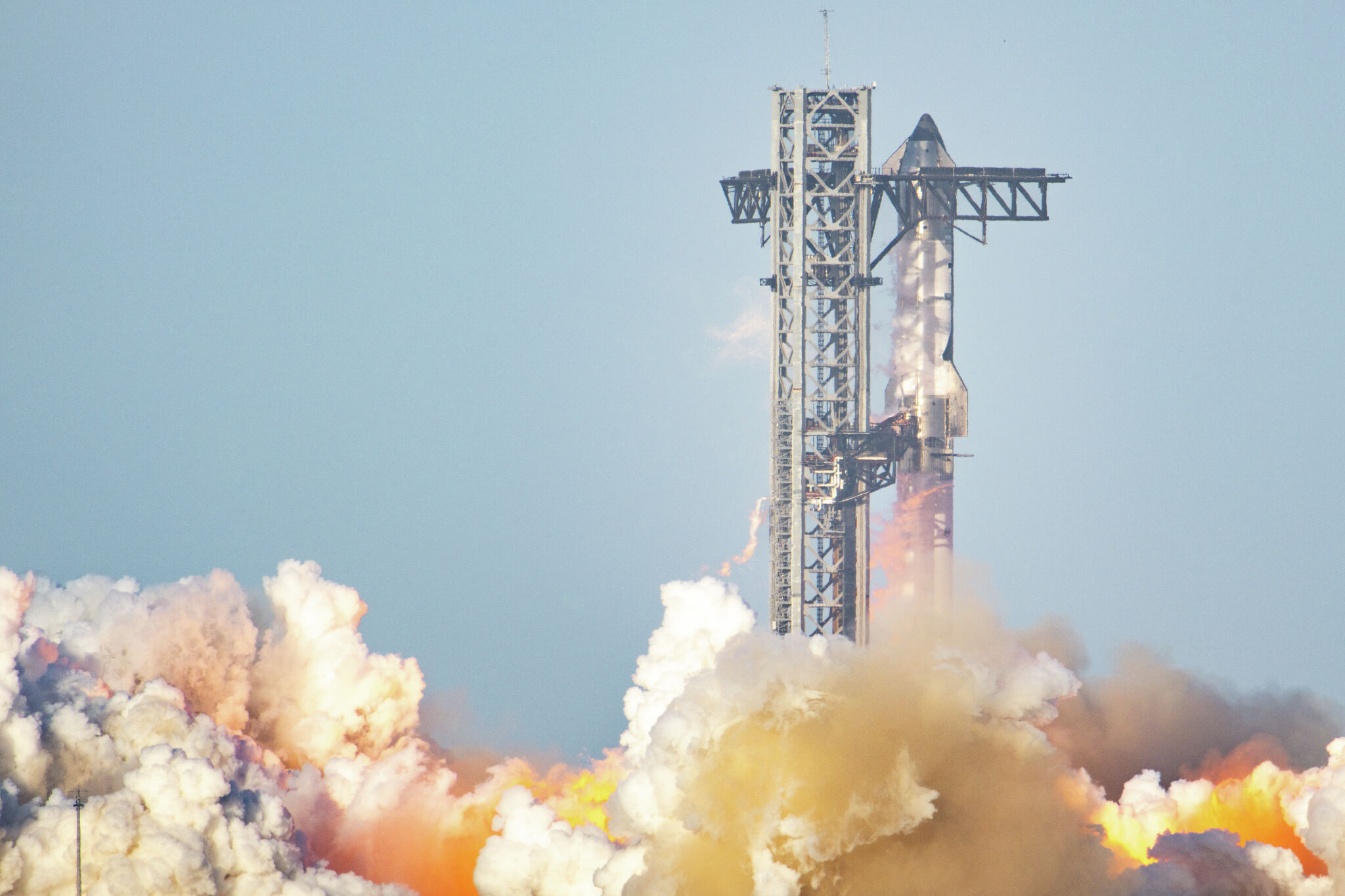 FAA gives SpaceX permission for 25 Starship launches per year