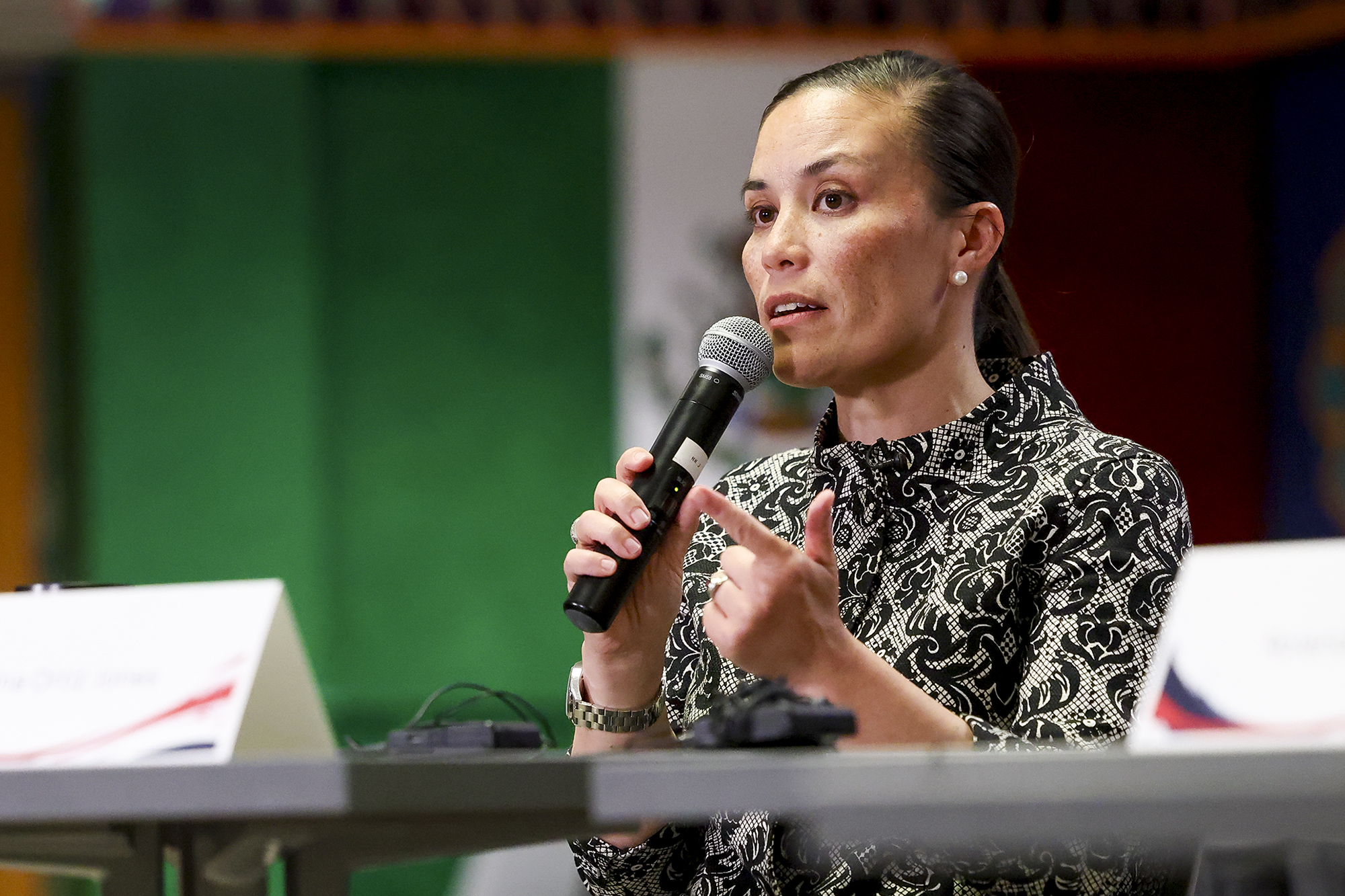 Julián Castro, Phil Hardberger make endorsements in mayoral runoff