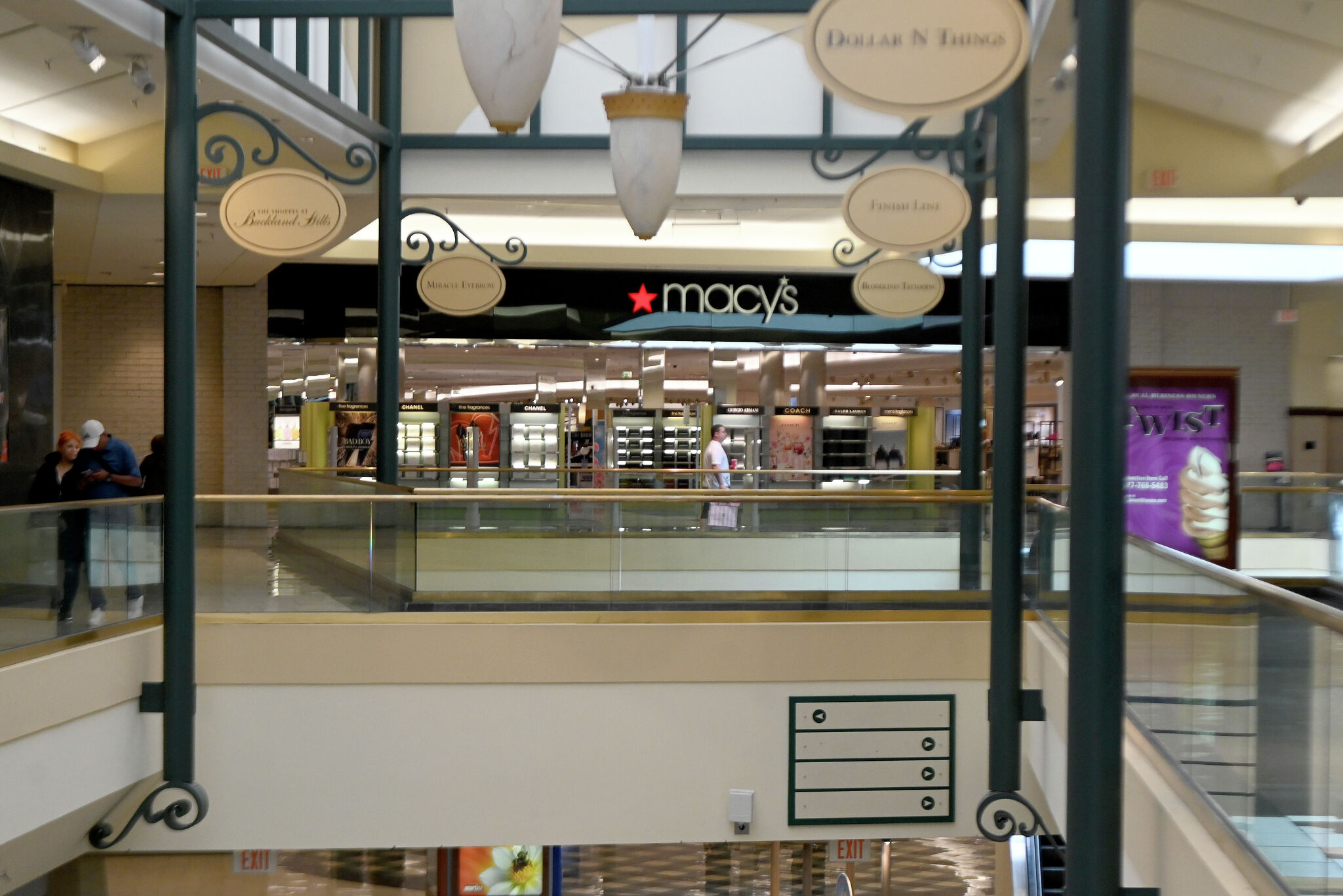 How Buckland Hills mall in Manchester plans to keep its big-box stores