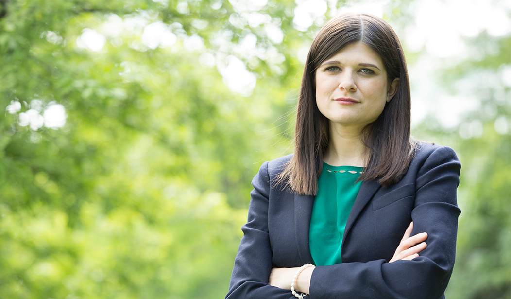 WNEM TV5 not renewing contract with news anchor David Custer