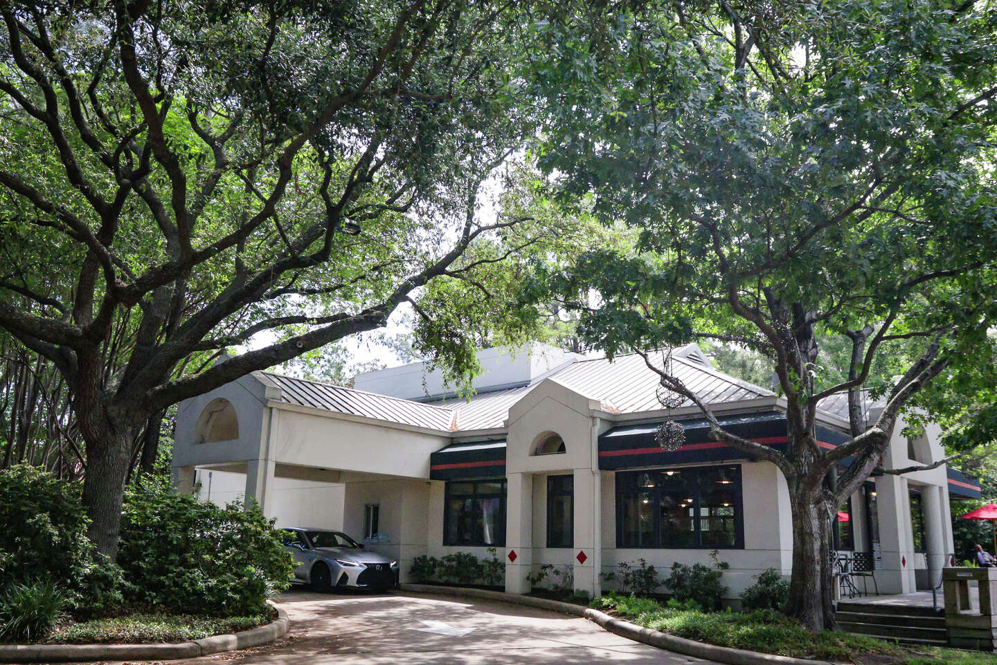 This Texas burger chain has been saving trees for 40 years