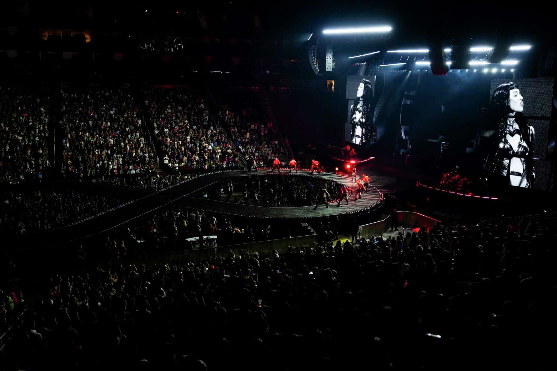 Concert review: Katy Perry kicks off The Lifetimes Tour in Houston