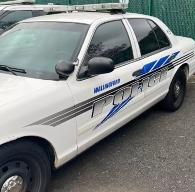 Wallingford police: 19-year-old killed in motorcycle crash