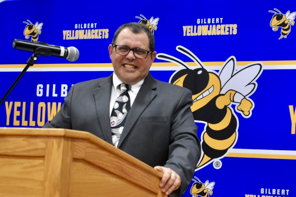 Gilbert will pay tribute to a longtime supporter who died May 5