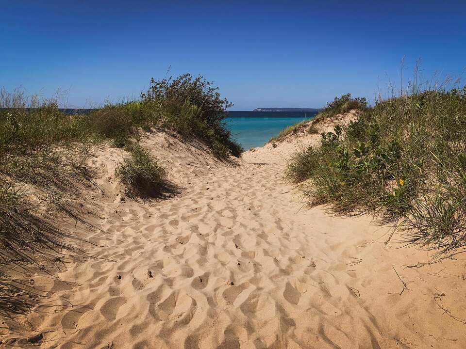 5 amazing Lake Michigan beaches to visit for summer fun in 2025
