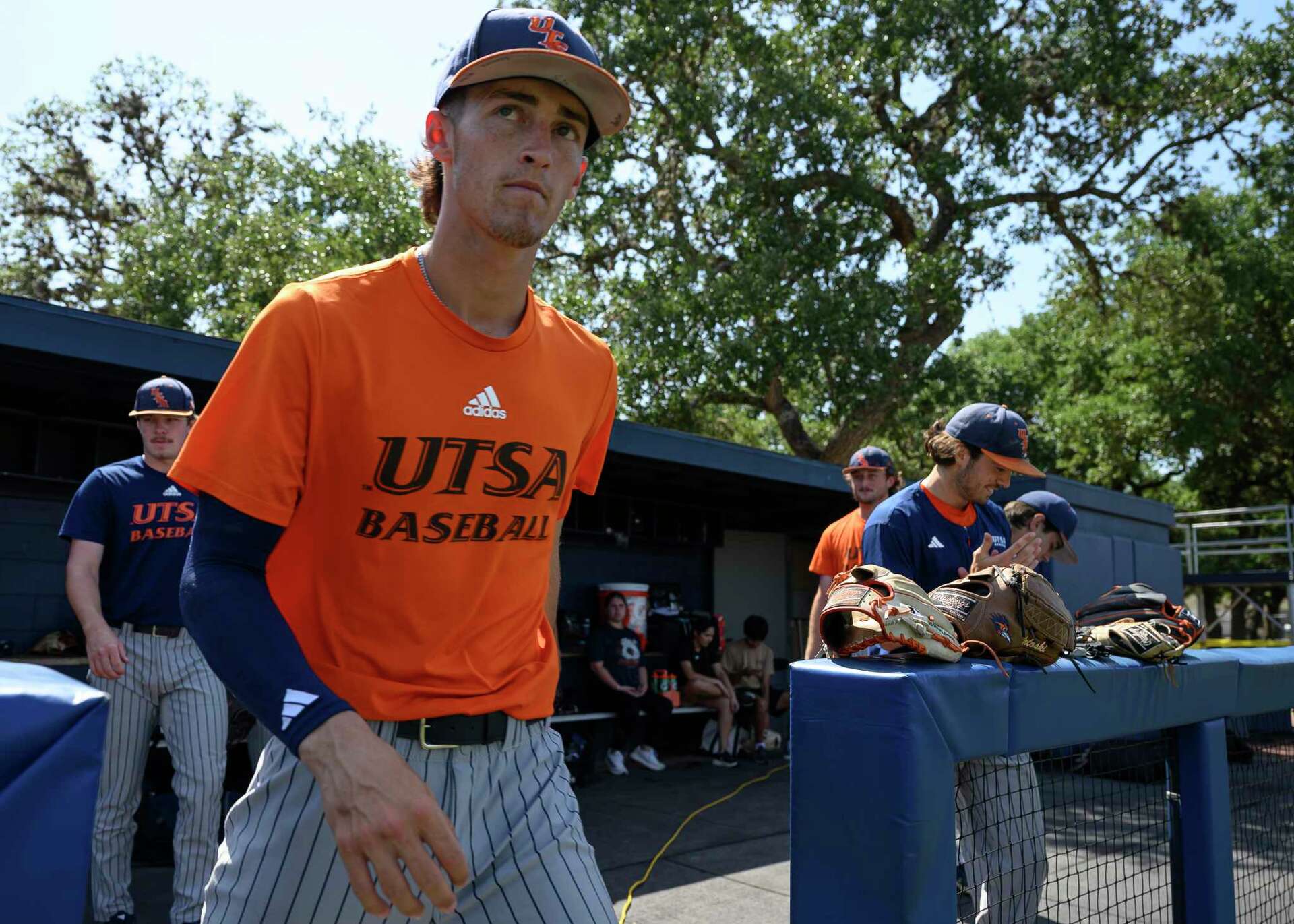 Tulane hammers five homers, beating UTSA at AAC Tournament