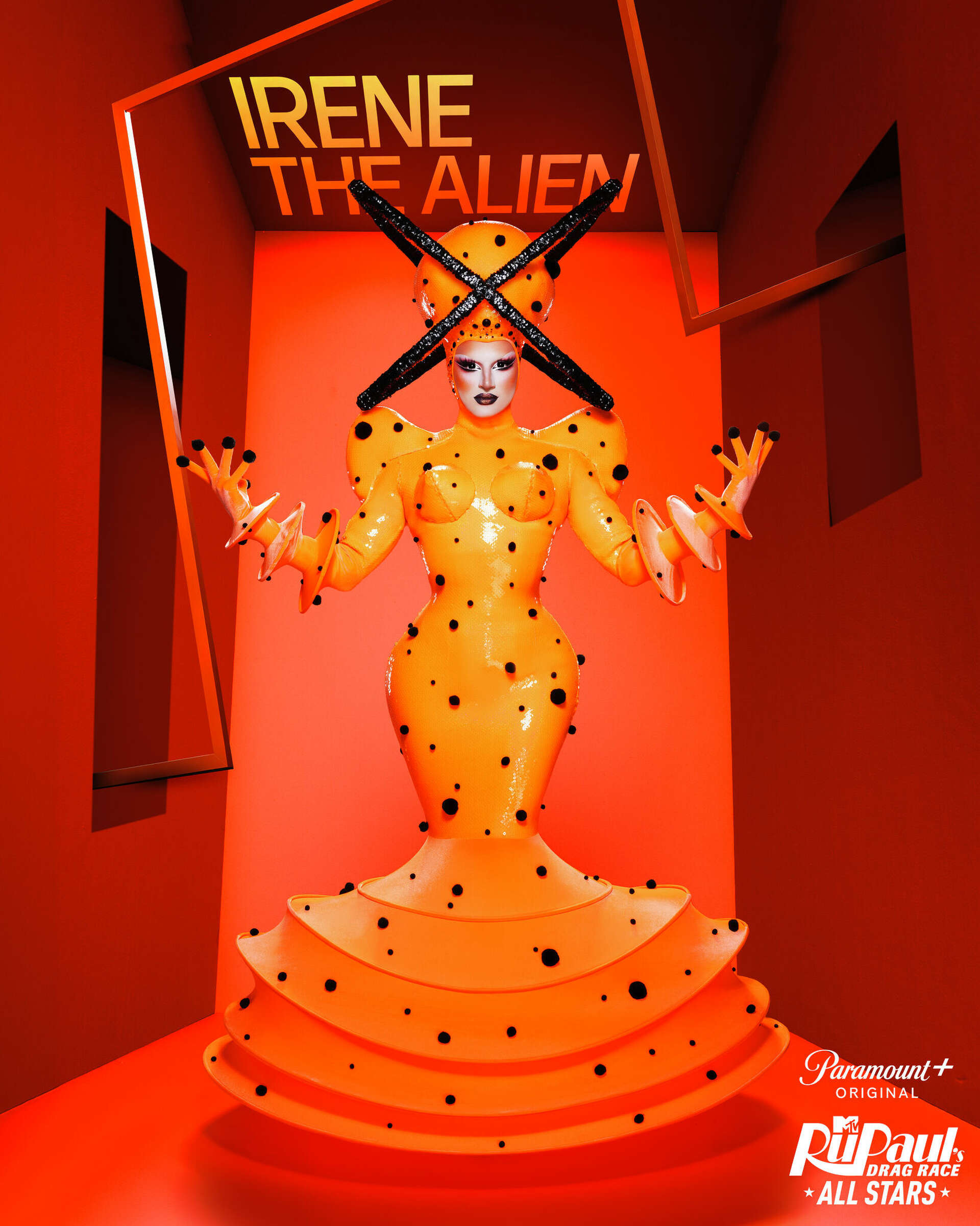 'Drag Race All Stars' welcomes Irene the Alien and Mistress Isabelle