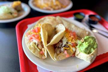 Recipe: Luby's Frosted Lime Congeal