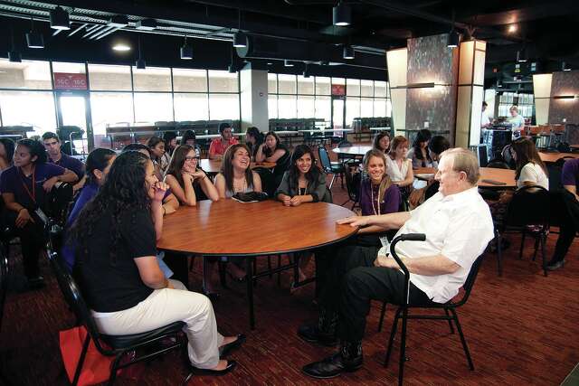 Red McCombs' $50M changed Texas students' lives 25 years ago