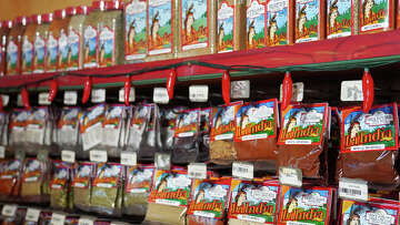 La India Packing Co. honored for 100 years of family tradition