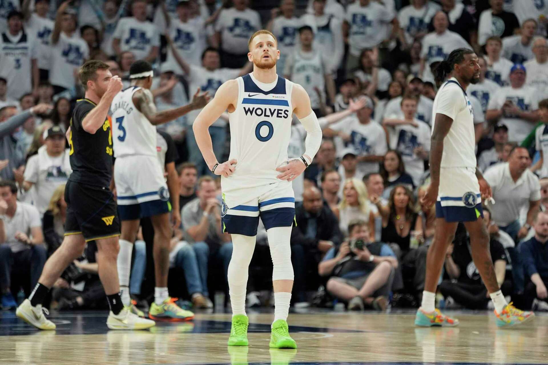How Steph Curry helped lift Donte DiVincenzo: ‘He’s just launching’